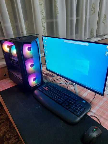 Komyuter stolni igravoy ili It o'qish uchun