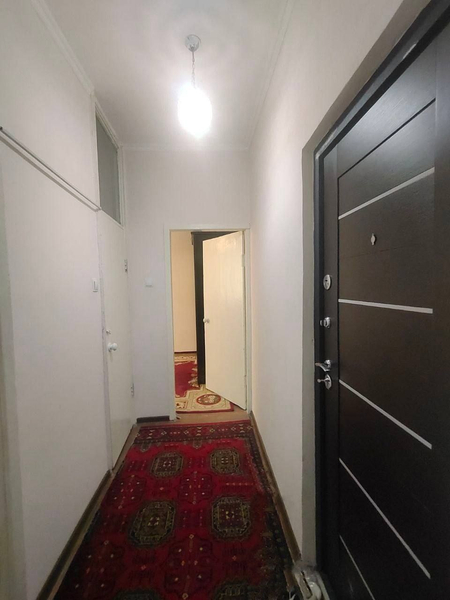 Срочно продам 2 ком квартиру на Буюк Ипак Йули, Художников