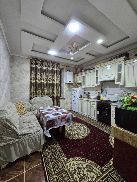 № 1390 2х комнатная квартира на 1 этаже по ул. Ш. Руставелли