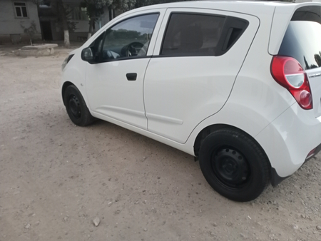 Spark sotiladi 6500