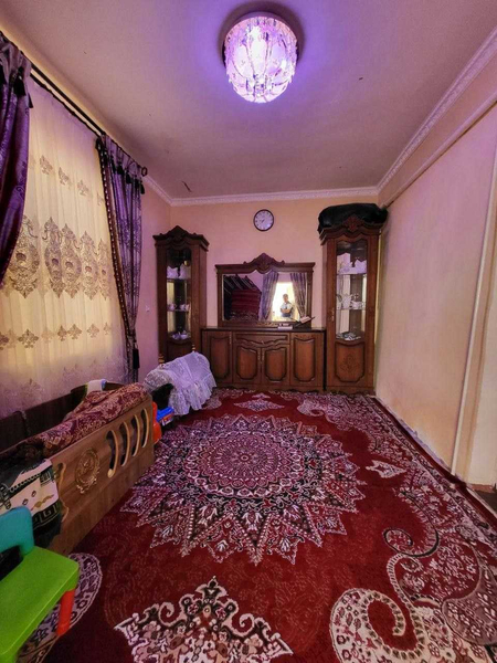Nurafshon uylari