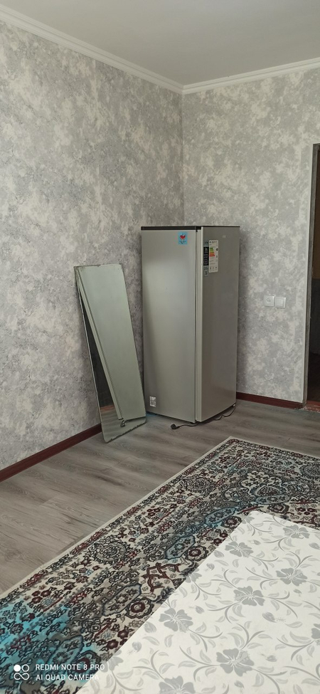 Срочно сдается 1 комнатная бывшее общежитие яшнабадском кафе бухара