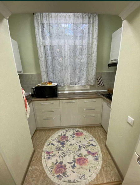 Продается квартира 2/2/5  БУЗ-2, ЭКО базар, Феруза  №1048
