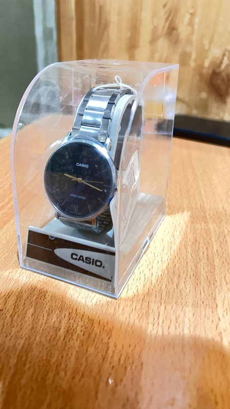 Casio original qo'l soati.