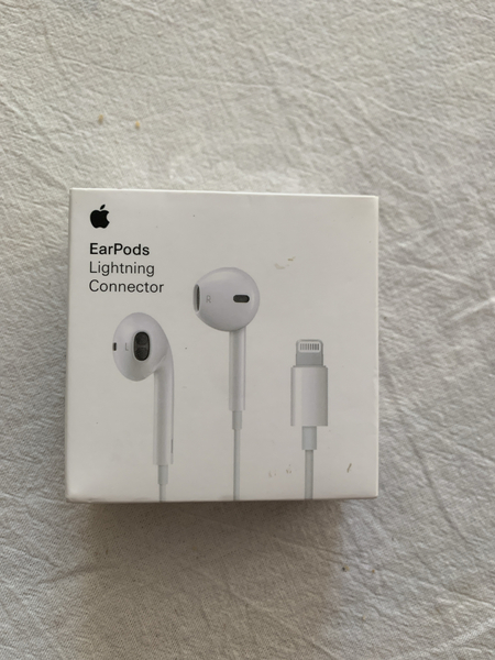 Naushnik iphone 14 gacha tuwadi ORIGINAL
