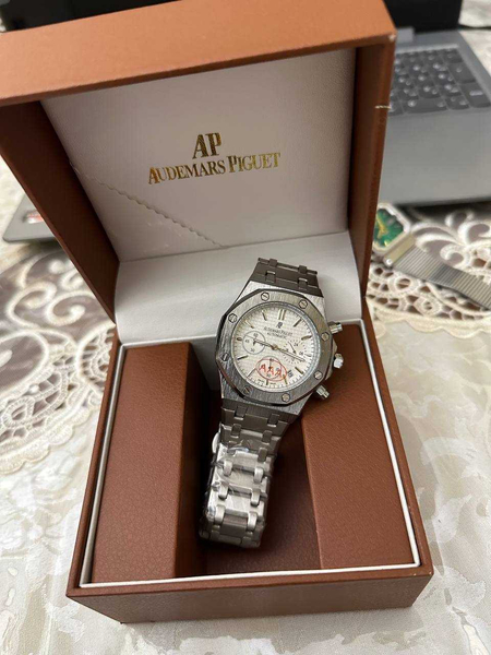Audemars Piguet Royal Oak Chronograph Steel & White Dial
