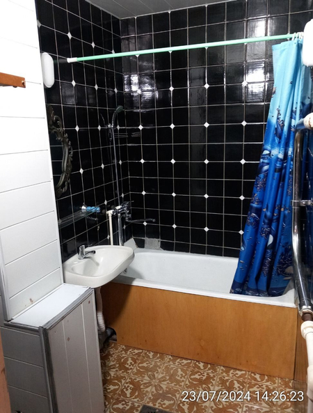 3 xonaLi Chorsu Metro Tinchlik 400ye +VariantLar bor RieLtor_50%