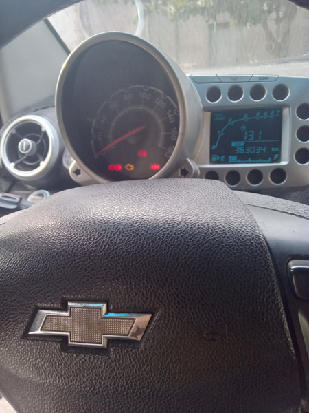 Chevrolet SPARK 2012