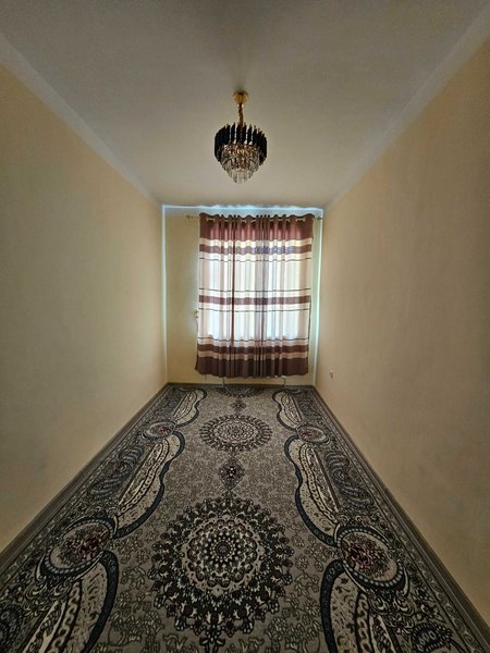 2 xonali 50m² 2-qavat uy sotiladi.