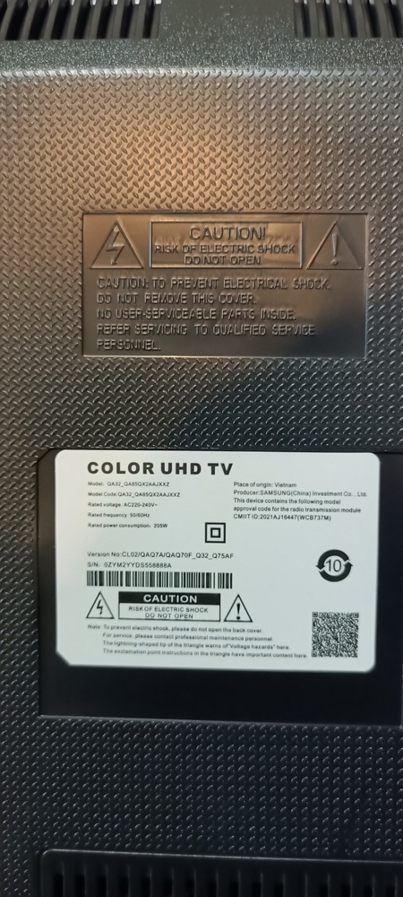 Samsung QLED ekran, Smart Tv 4K 45 talik , Wifi orqali