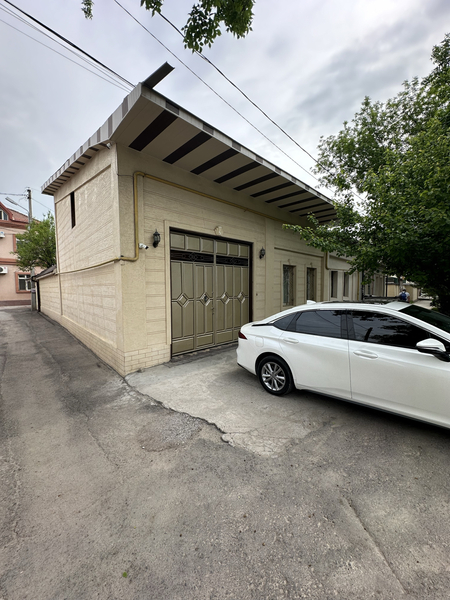 Продается дом в Мирабадском районе. 1 линия