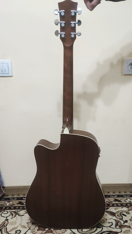 gitara. Гитара (Матильда)