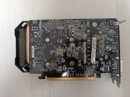 Продаётся видеокарта Gigabyte RX560 Gaming OC 4GB в отличном состоянии