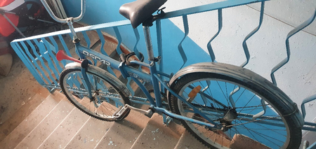 Velosiped Oscar xoroshim sostayaniya