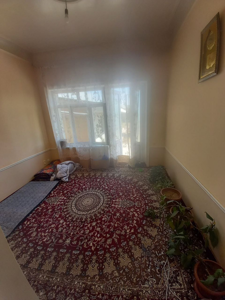 Байткурган, продаётся дом с большим участком земли