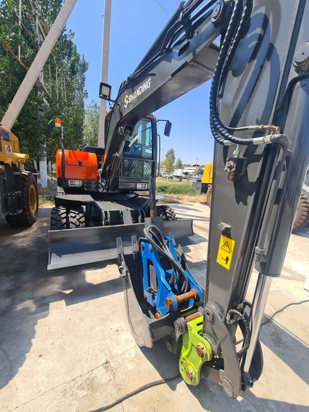 Shanding Sd80w-9t с Гидромолотом