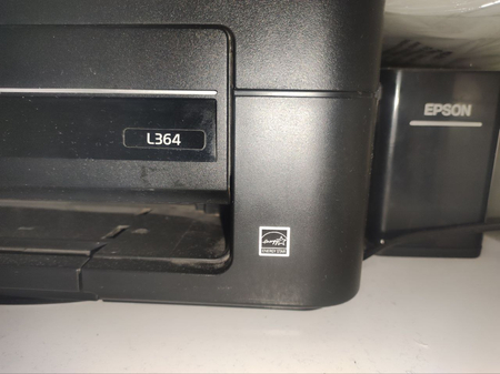 Epson цветной принтер сотилади