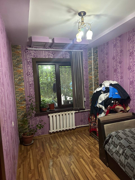Срочно продается 5 ком кв в центре города