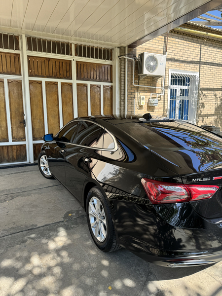 Malibu premier 2022 yil sentabr oyida salondan chiqgan.