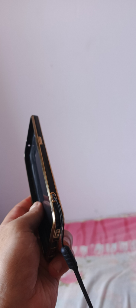 Chexol oppo A54 новый в отличном состоянии не пользовался