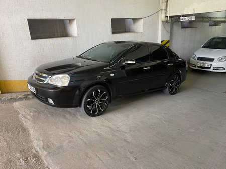 Продаеться Lacetti Diamond