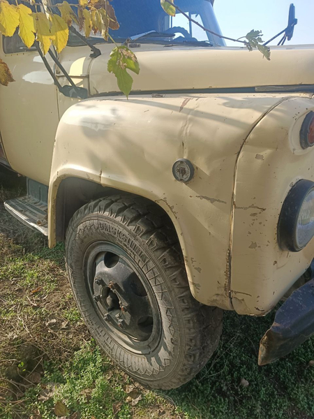 Gaz 53 sotiladi obmen yoq