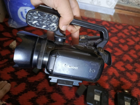Canon xa10 sotiladi ishlashiga garantiya