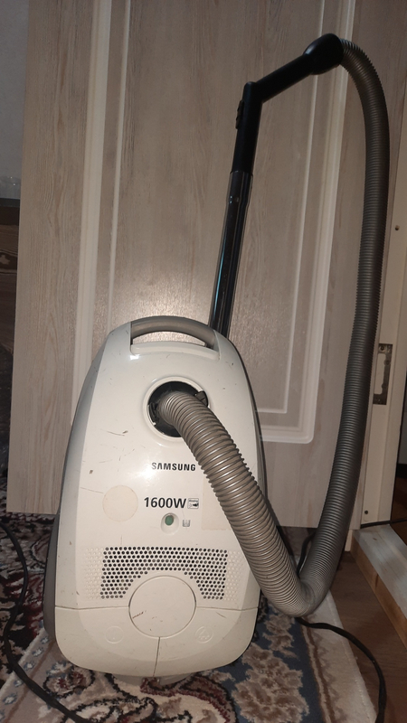 Плисос  Samsung.