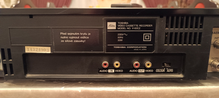 Toshiba video cassette recorder