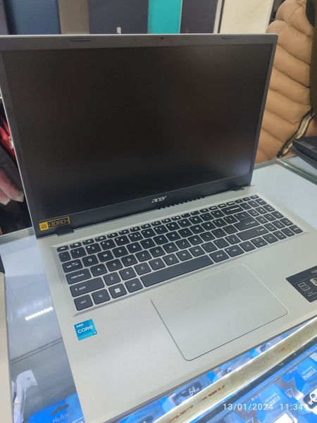 Acer kompyuter 256