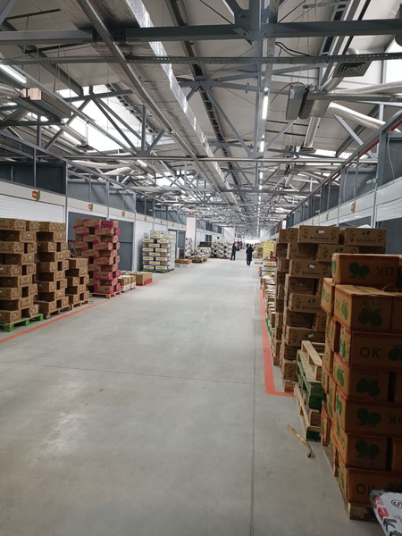 Food Cityda dokon sotiladi