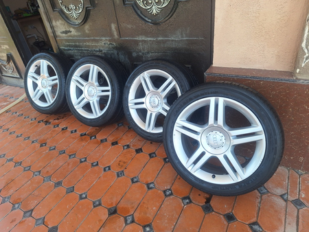 Audi оригинал 17 диска с балонами