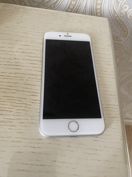Iphone 6s 32 zamena batarey qilinsa bo’ldi