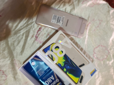 Samsung A80 128GB ideal