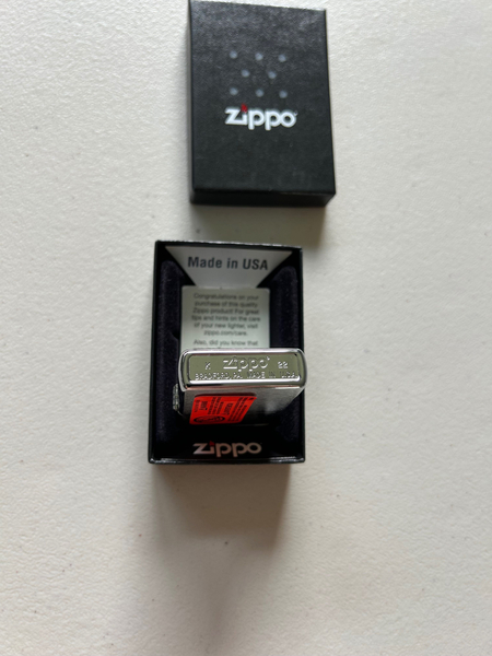Продам новую зажигалку “Zippo” из США