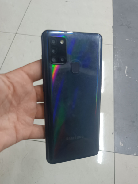 A21s 32 gb  A11 32 gb