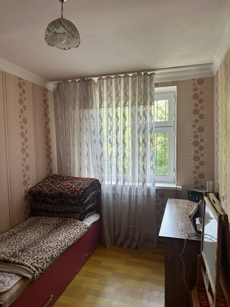 Продается квартира трёхкомнатная