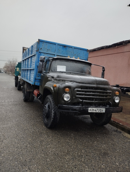 Zil Dlinomer sotiladi.