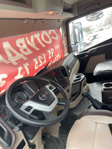 FAW SAMOSVAL JH6 (6x4) 25т !!!