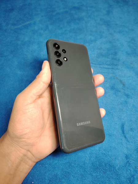 Redmi 13C sotiladi 256/8Gb