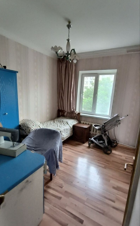 Продается 4/5/9. Госпиталка. Ор.Капитал Банк. 100кв.м