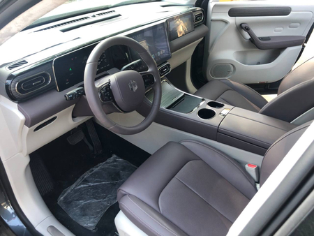 Leap motor C 11 green line 580 AWD  Performance