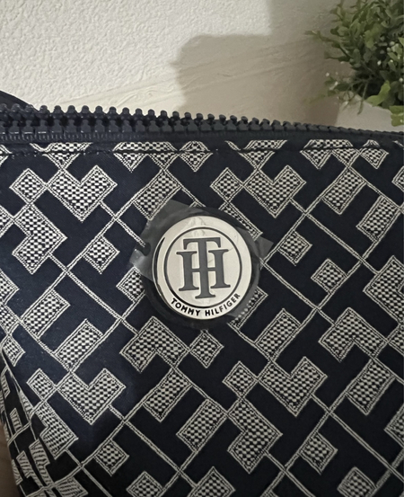 Сумка  Tommy Hilfiger