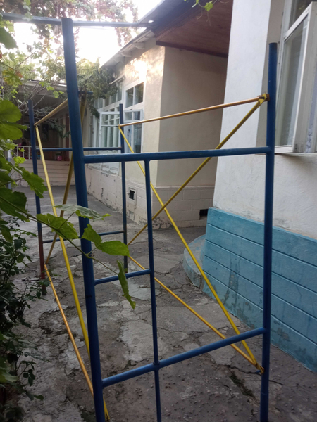 Продаётся Леса строительные металлические