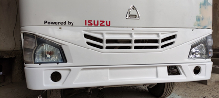 Исузу бампер нижний часть Isuzu bamfer past qismi