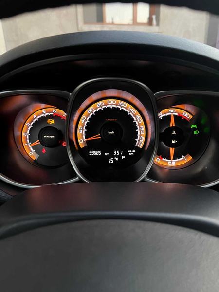 Lada Vesta SW Сross 1.6 CVT 2021