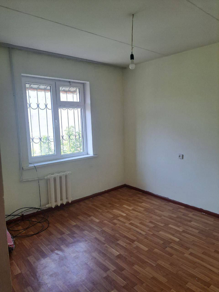 Qoraqamish. Kalanova. 3/3/4. 70m2.