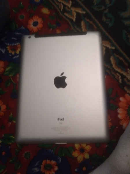 Ipad sotlad holati yaxshi