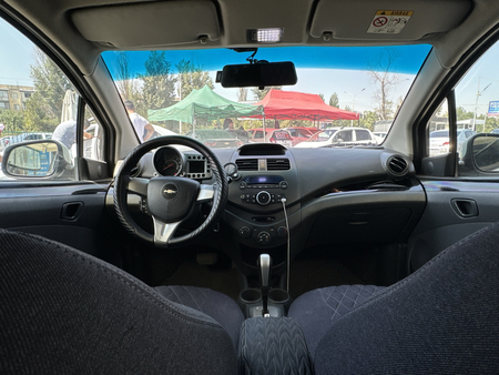 chevrolet spark 2015 AT