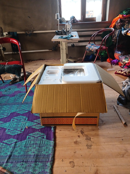 Janome 550E yangi holatta